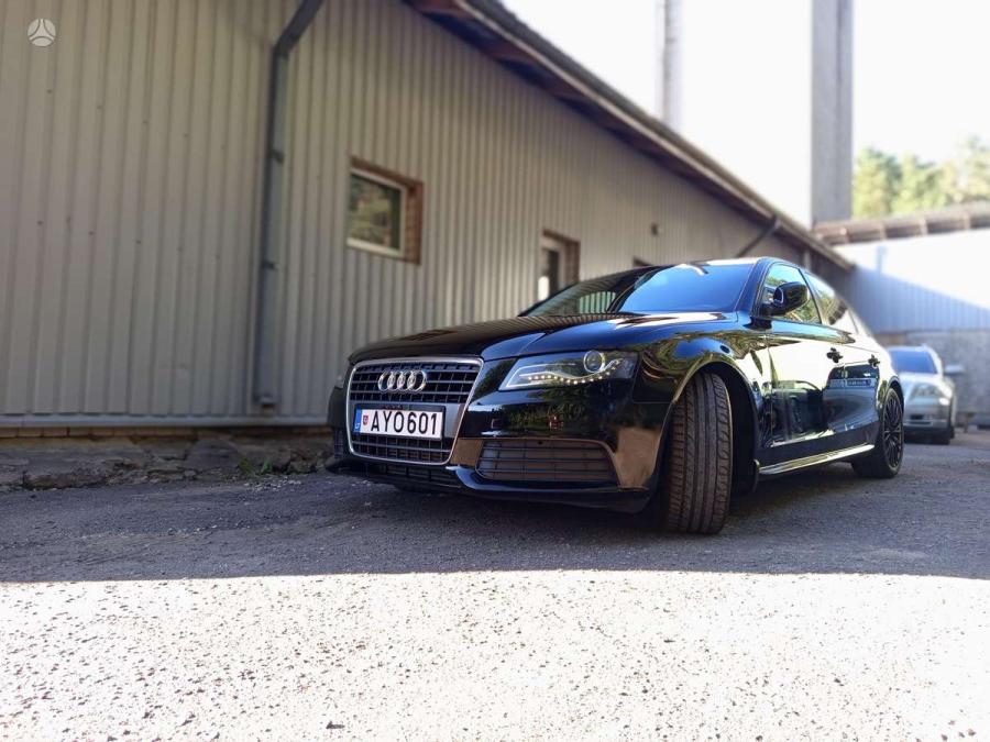 Black Audi A4 2011 in Vilnius, with an engine capacity of 1.97 L and mileage of 299 thousand km for 6300 €, photo 3 on AUTOMOTO.COM.LV