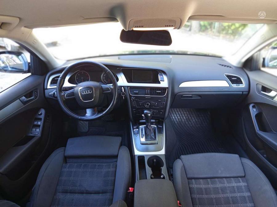 Black Audi A4 2011 in Vilnius, with an engine capacity of 1.97 L and mileage of 299 thousand km for 6300 €, photo 10 on AUTOMOTO.COM.LV