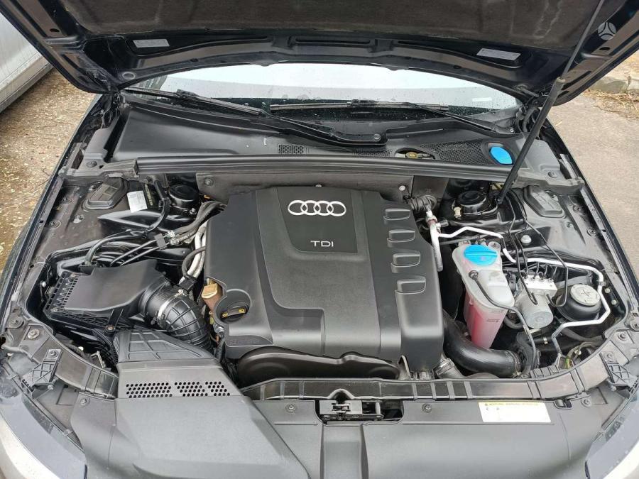 Black Audi A4 2011 in Vilnius, with an engine capacity of 1.97 L and mileage of 299 thousand km for 6300 €, photo 13 on AUTOMOTO.COM.LV