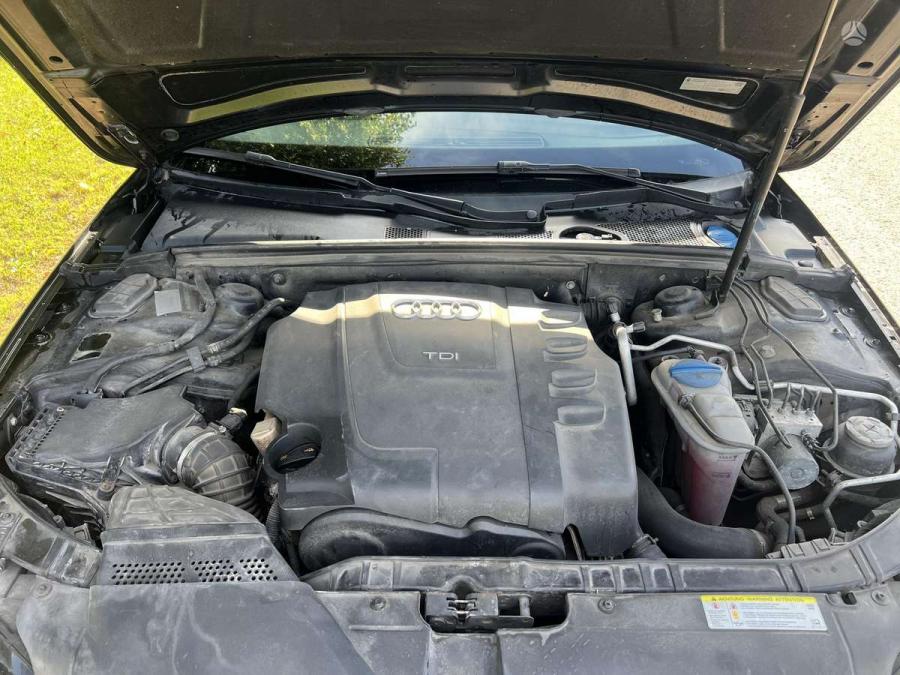 Black Audi A4 2011 in Utena, with an engine capacity of 1.97 L and mileage of 270 thousand km for 5850 €, photo 26 on AUTOMOTO.COM.LV