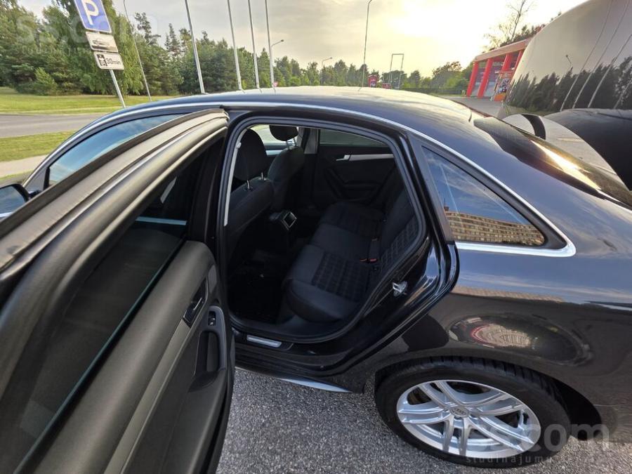 Black Audi A4 2011 in Daugavpils, with an engine capacity of 2.00 L and mileage of 264 thousand km for 7500 €, photo 15 on AUTOMOTO.COM.LV