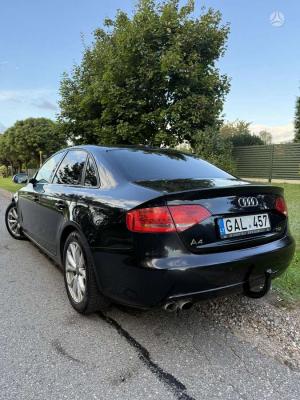 Black Audi A4 2011 in Vilnius, with an engine capacity of 1.97 L and mileage of 267 thousand km for 5950 €, photo 7 on AUTOMOTO.COM.LV