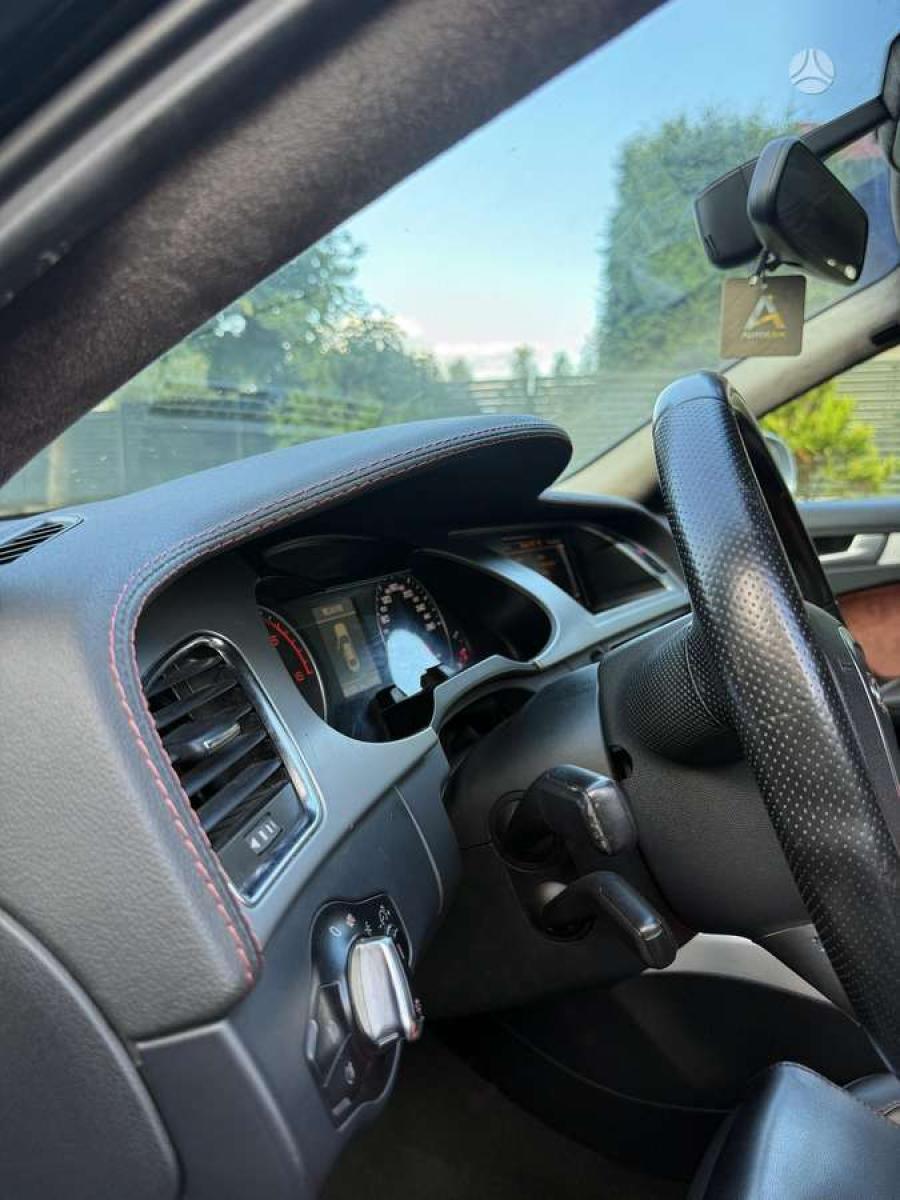 Black Audi A4 2011 in Vilnius, with an engine capacity of 1.97 L and mileage of 267 thousand km for 5950 €, photo 18 on AUTOMOTO.COM.LV