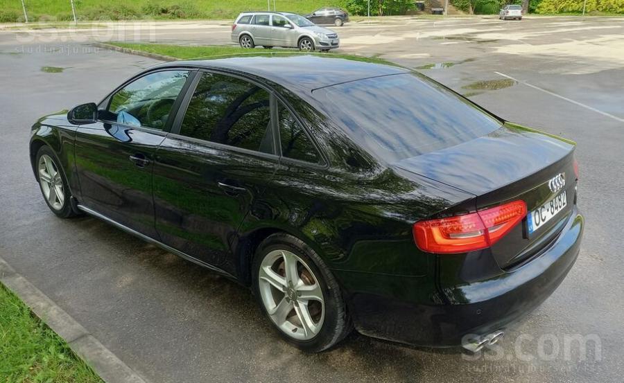 Melns Audi A4 2012 Jēkabpils, ar dzinēja tilpumu 1.80 L un nobraukumu 229 tūkst. km par 13600 €, foto 4 vietnē AUTOMOTO.COM.LV