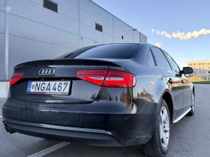 Black Audi A4 2012 in Telschi, with an engine capacity of 1.97 L and mileage of 300 thousand km for 8100 €, photo 6 on AUTOMOTO.COM.LV