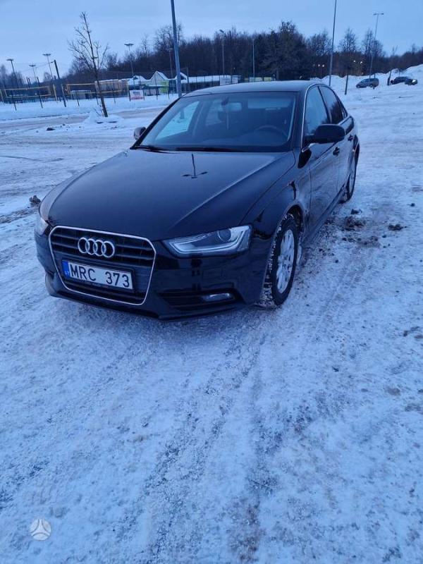 Black Audi A4 2012 in Panevezys, with an engine capacity of 1.80 L and mileage of 309 thousand km for 5500 €, photo 1 on AUTOMOTO.COM.LV