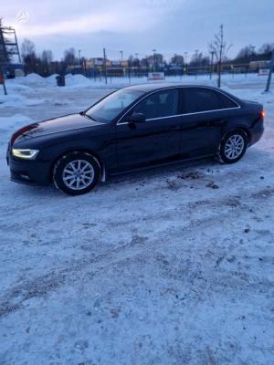 Melns Audi A4 2012 Panevēža, ar dzinēja tilpumu 1.80 L un nobraukumu 309 tūkst. km par 5500 €, foto 4 vietnē AUTOMOTO.COM.LV