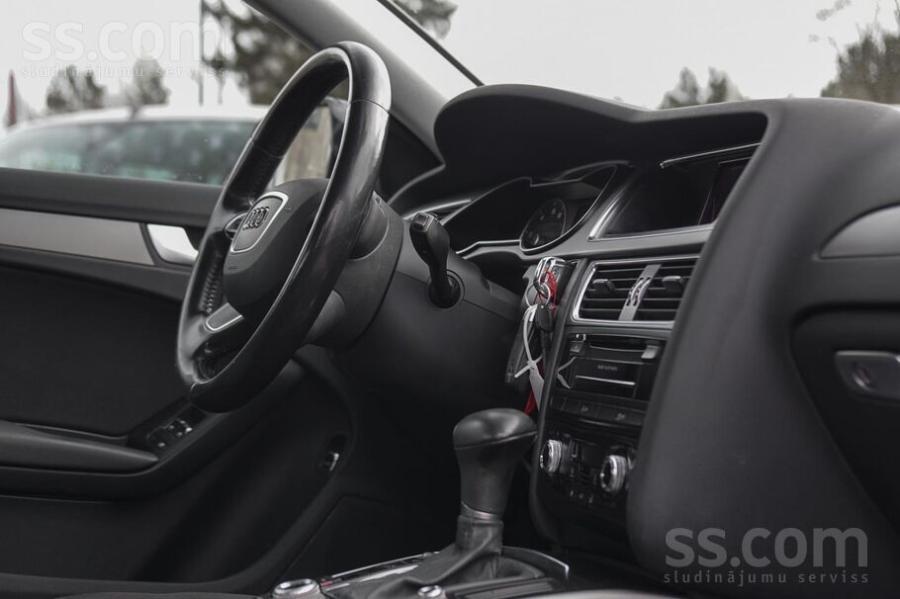 Melns Audi A4 2012 Rīga, ar dzinēja tilpumu 1.80 L un nobraukumu 278 tūkst. km par 9990 €, foto 9 vietnē AUTOMOTO.COM.LV