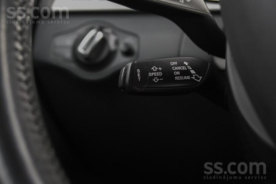 Melns Audi A4 2012 Rīga, ar dzinēja tilpumu 1.80 L un nobraukumu 278 tūkst. km par 9990 €, foto 14 vietnē AUTOMOTO.COM.LV