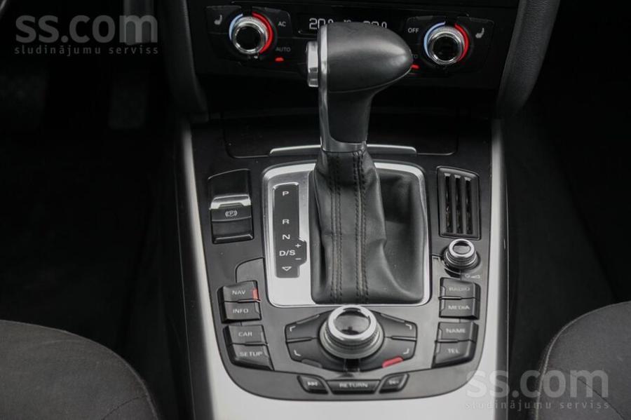 Melns Audi A4 2012 Rīga, ar dzinēja tilpumu 1.80 L un nobraukumu 278 tūkst. km par 9990 €, foto 17 vietnē AUTOMOTO.COM.LV