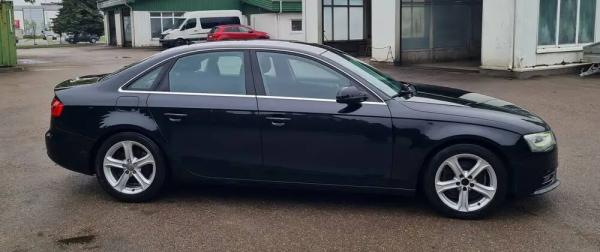 Black Audi A4 2012 in Jelgava, with an engine capacity of 2.00 L and mileage of 204 thousand km for 8190 €, photo 6 on AUTOMOTO.COM.LV