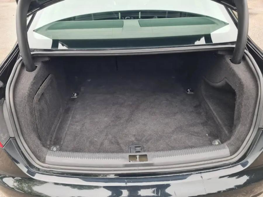 Melns Audi A4 2012 Jelgava, ar dzinēja tilpumu 2.00 L un nobraukumu 204 tūkst. km par 8190 €, foto 10 vietnē AUTOMOTO.COM.LV