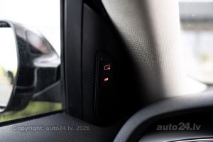 Black Audi A4 2012 in Tallinn, with an engine capacity of 2.00 L and mileage of 245 thousand km for 5999 €, photo 13 on AUTOMOTO.COM.LV