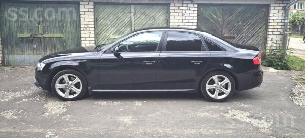 Black Audi A4 2012 in Riga, with an engine capacity of 1.80 L and mileage of 246 thousand km for 3900 €, photo 2 on AUTOMOTO.COM.LV
