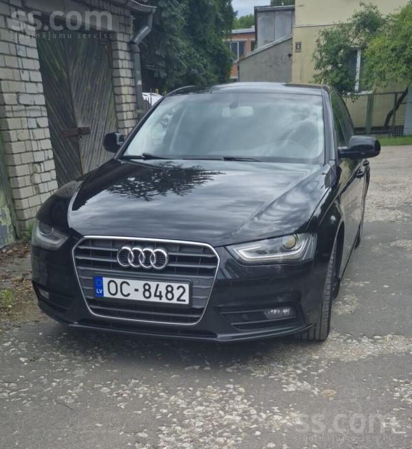 Black Audi A4 2012 in Riga, with an engine capacity of 1.80 L and mileage of 246 thousand km for 3900 €, photo 4 on AUTOMOTO.COM.LV