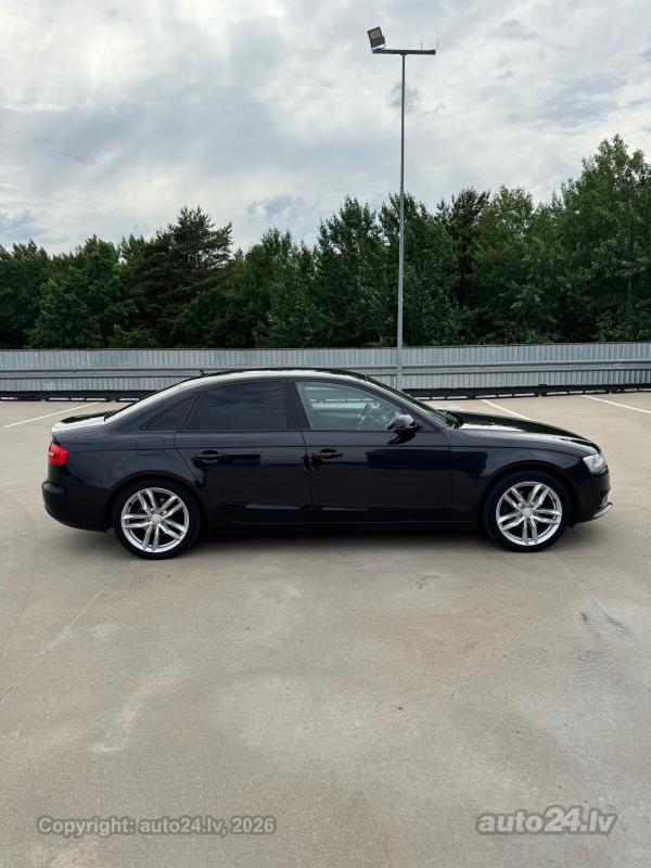 Black Audi A4 2012 in Tallinn, with an engine capacity of 1.80 L and mileage of 292 thousand km for 7990 €, photo 2 on AUTOMOTO.COM.LV