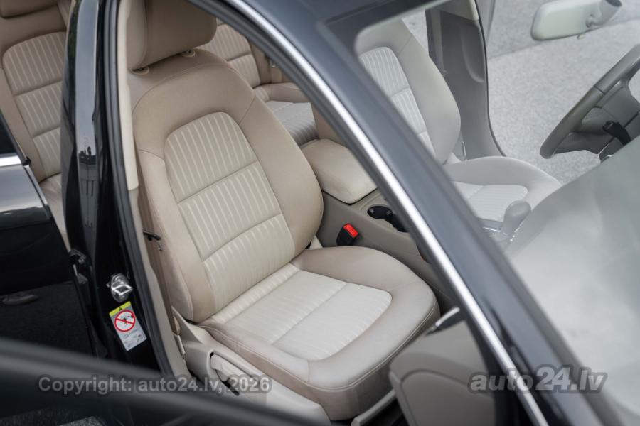 Black Audi A4 2012 in Tallinn, with an engine capacity of 1.80 L and mileage of 146 thousand km for 7500 €, photo 19 on AUTOMOTO.COM.LV