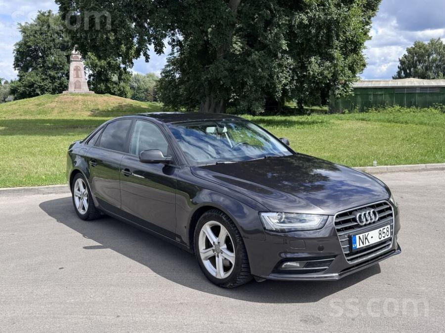 Black Audi A4 2012 in Riga, with an engine capacity of 2.00 L and mileage of 0 thousand km for 7850 €, photo 4 on AUTOMOTO.COM.LV