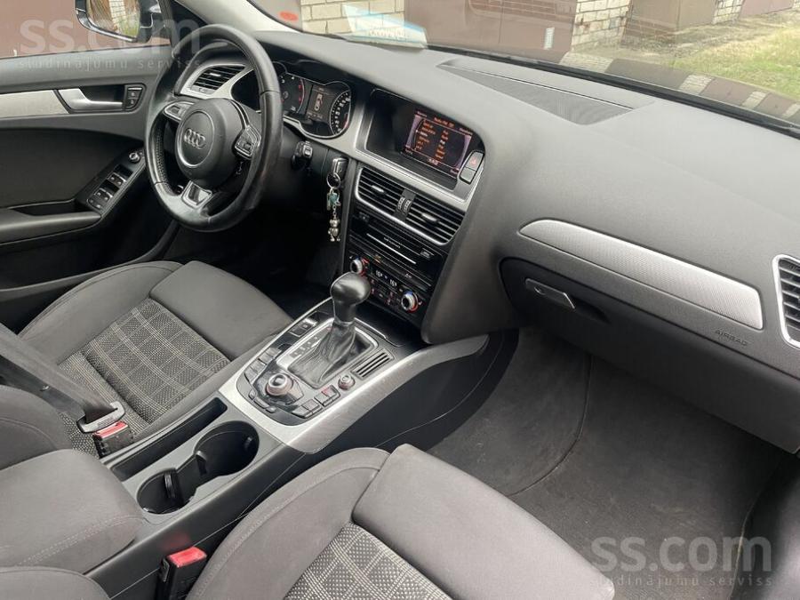Melns Audi A4 2012 Jūrmala, ar dzinēja tilpumu 2.00 L un nobraukumu 350 tūkst. km par 8500 €, foto 13 vietnē AUTOMOTO.COM.LV