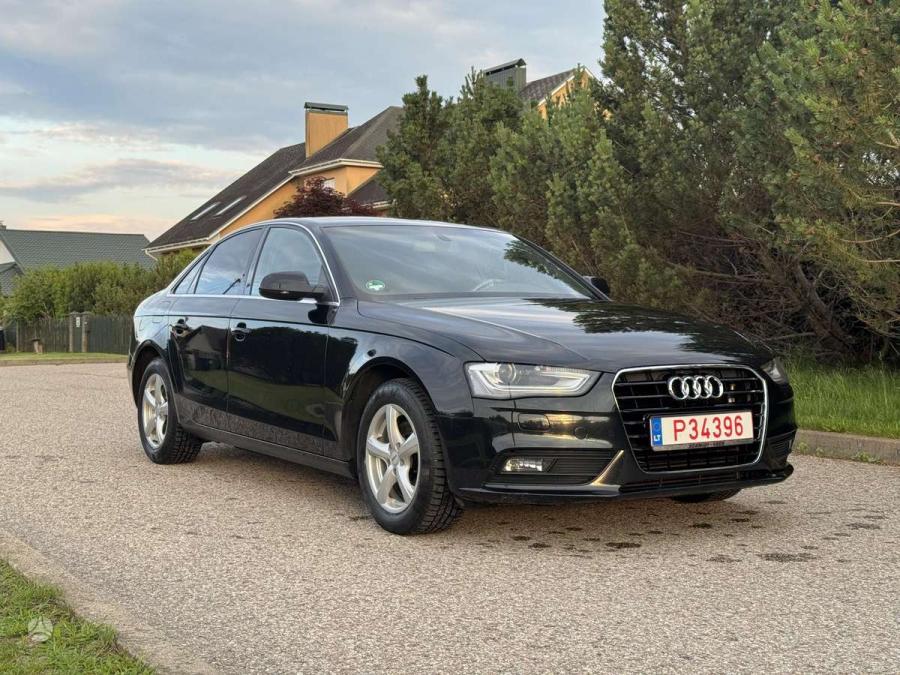Melns Audi A4 2012 Viļņa, ar dzinēja tilpumu 1.80 L un nobraukumu 206 tūkst. km par 9300 €, foto 9 vietnē AUTOMOTO.COM.LV