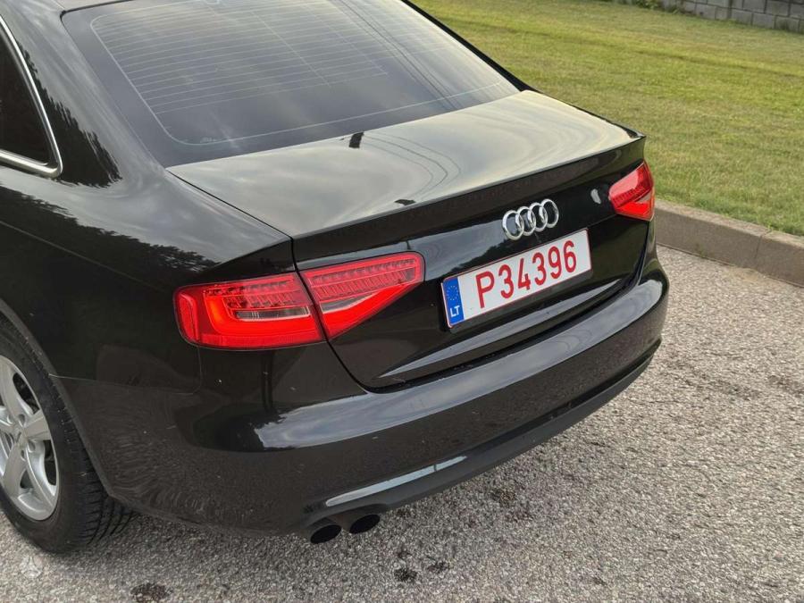 Melns Audi A4 2012 Viļņa, ar dzinēja tilpumu 1.80 L un nobraukumu 206 tūkst. km par 9300 €, foto 12 vietnē AUTOMOTO.COM.LV