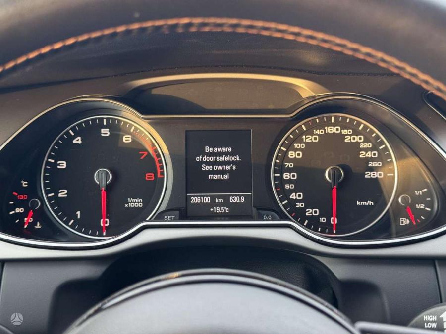 Melns Audi A4 2012 Viļņa, ar dzinēja tilpumu 1.80 L un nobraukumu 206 tūkst. km par 9300 €, foto 19 vietnē AUTOMOTO.COM.LV