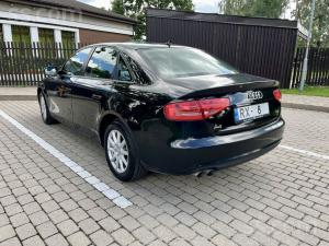Melns Audi A4 2012 Rīga, ar dzinēja tilpumu 2.00 L un nobraukumu 327 tūkst. km par 6800 €, foto 5 vietnē AUTOMOTO.COM.LV