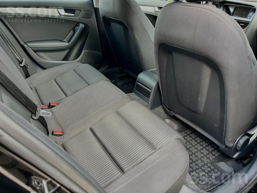Melns Audi A4 2012 Rīga, ar dzinēja tilpumu 2.00 L un nobraukumu 327 tūkst. km par 6800 €, foto 10 vietnē AUTOMOTO.COM.LV