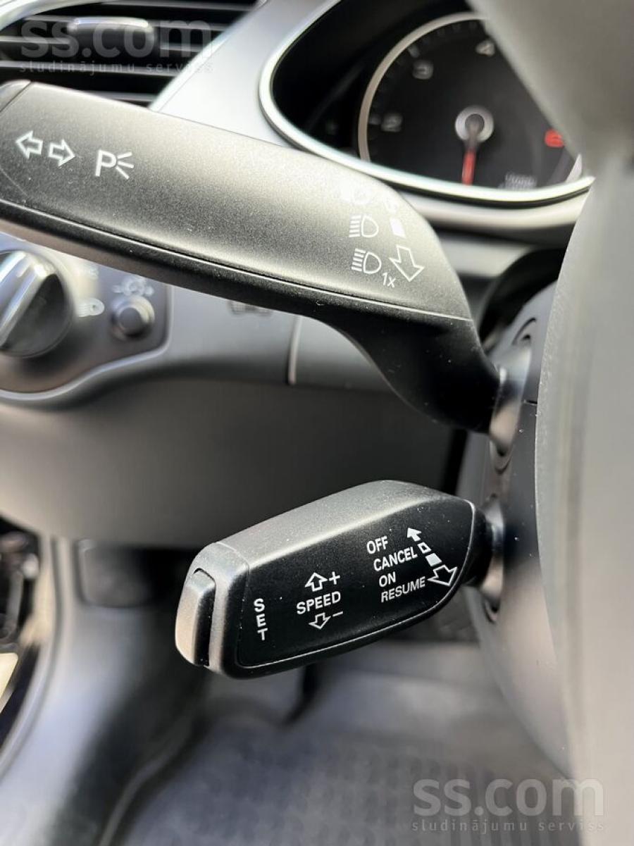 Melns Audi A4 2012 Rīga, ar dzinēja tilpumu 2.00 L un nobraukumu 327 tūkst. km par 6800 €, foto 15 vietnē AUTOMOTO.COM.LV
