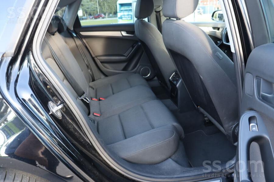 Melns Audi A4 2012 Rīga, ar dzinēja tilpumu 2.00 L un nobraukumu 322 tūkst. km par 6990 €, foto 9 vietnē AUTOMOTO.COM.LV