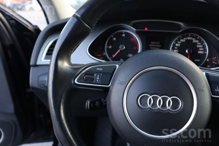 Melns Audi A4 2012 Rīga, ar dzinēja tilpumu 2.00 L un nobraukumu 322 tūkst. km par 6990 €, foto 10 vietnē AUTOMOTO.COM.LV