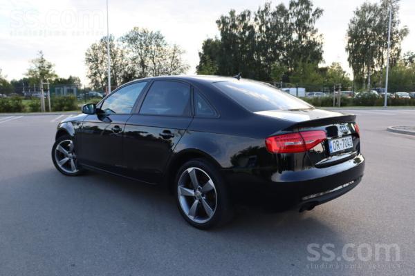 Black Audi A4 2012 in Riga, with an engine capacity of 2.00 L and mileage of 322 thousand km for 6990 €, photo 5 on AUTOMOTO.COM.LV