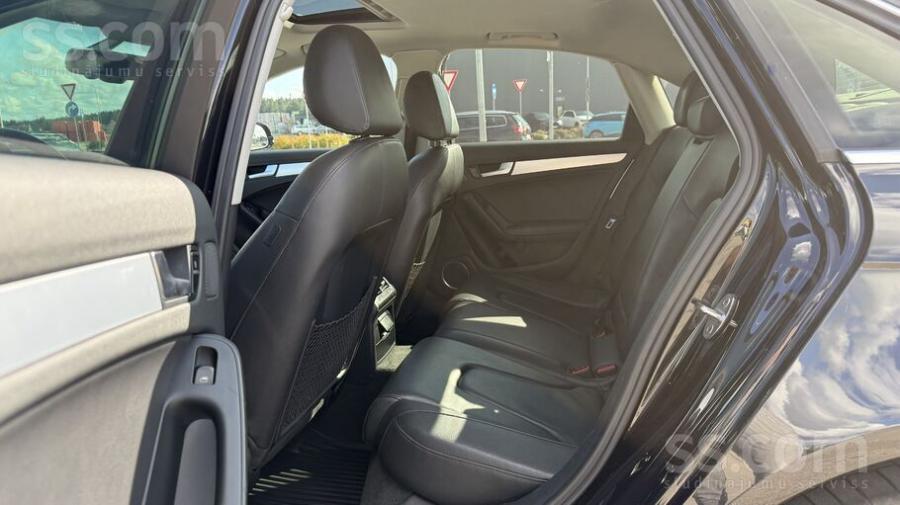 Melns Audi A4 2012 Rīga, ar dzinēja tilpumu 2.00 L un nobraukumu 250 tūkst. km par 4500 €, foto 13 vietnē AUTOMOTO.COM.LV