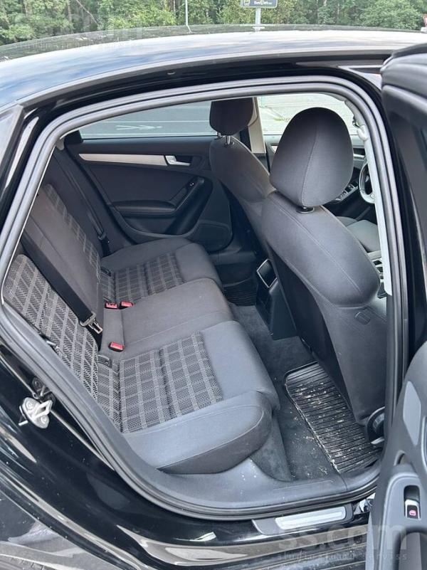 Black Audi A4 2012 in Riga, with an engine capacity of 1.80 L and mileage of 248 thousand km for 7000 €, photo 8 on AUTOMOTO.COM.LV