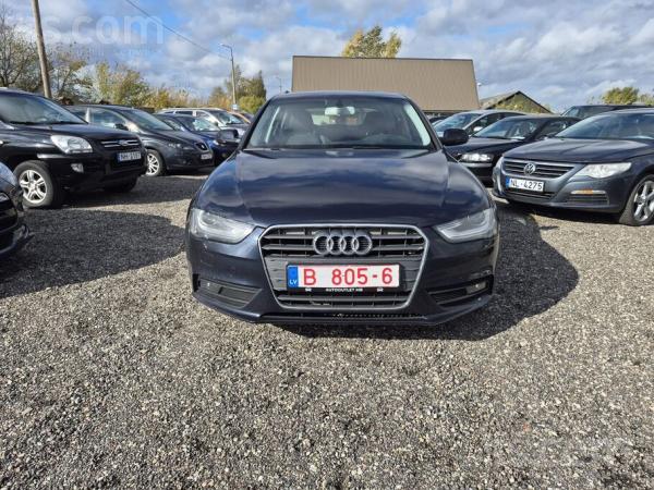 Melns Audi A4 2012 Daugavpils, ar dzinēja tilpumu 2.00 L un nobraukumu 0 tūkst. km par 7250 €, foto 3 vietnē AUTOMOTO.COM.LV