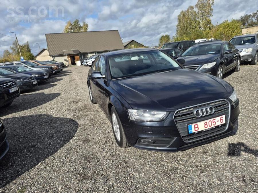 Melns Audi A4 2012 Daugavpils, ar dzinēja tilpumu 2.00 L un nobraukumu 0 tūkst. km par 7250 €, foto 4 vietnē AUTOMOTO.COM.LV