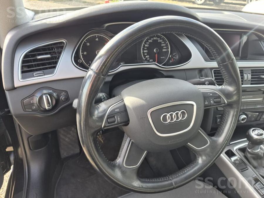 Melns Audi A4 2012 Daugavpils, ar dzinēja tilpumu 2.00 L un nobraukumu 0 tūkst. km par 7250 €, foto 12 vietnē AUTOMOTO.COM.LV