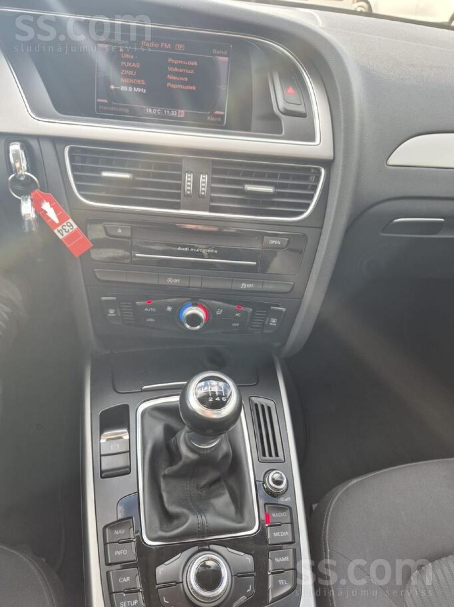 Melns Audi A4 2012 Daugavpils, ar dzinēja tilpumu 2.00 L un nobraukumu 0 tūkst. km par 7250 €, foto 15 vietnē AUTOMOTO.COM.LV