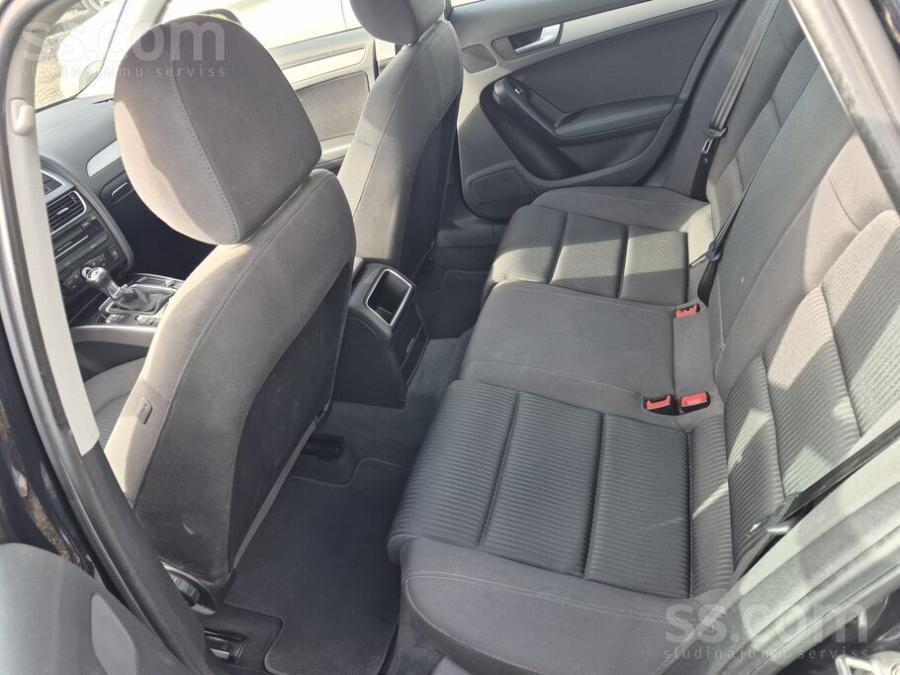 Melns Audi A4 2012 Daugavpils, ar dzinēja tilpumu 2.00 L un nobraukumu 0 tūkst. km par 7250 €, foto 18 vietnē AUTOMOTO.COM.LV