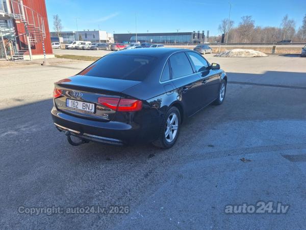 Melns Audi A4 2013 Tallina, ar dzinēja tilpumu 2.00 L un nobraukumu 179 tūkst. km par 9399 €, foto 4 vietnē AUTOMOTO.COM.LV