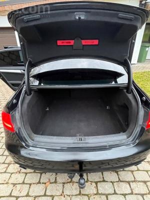 Melns Audi A4 2013 Bauska, ar dzinēja tilpumu 3.00 L un nobraukumu 276 tūkst. km par 8800 €, foto 9 vietnē AUTOMOTO.COM.LV