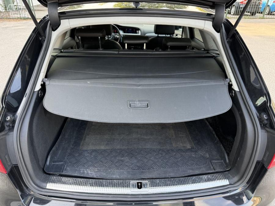 Black Audi A4 2013 in Ukmerge, with an engine capacity of 2.00 L and mileage of 380 thousand km for 5750 €, photo 17 on AUTOMOTO.COM.LV