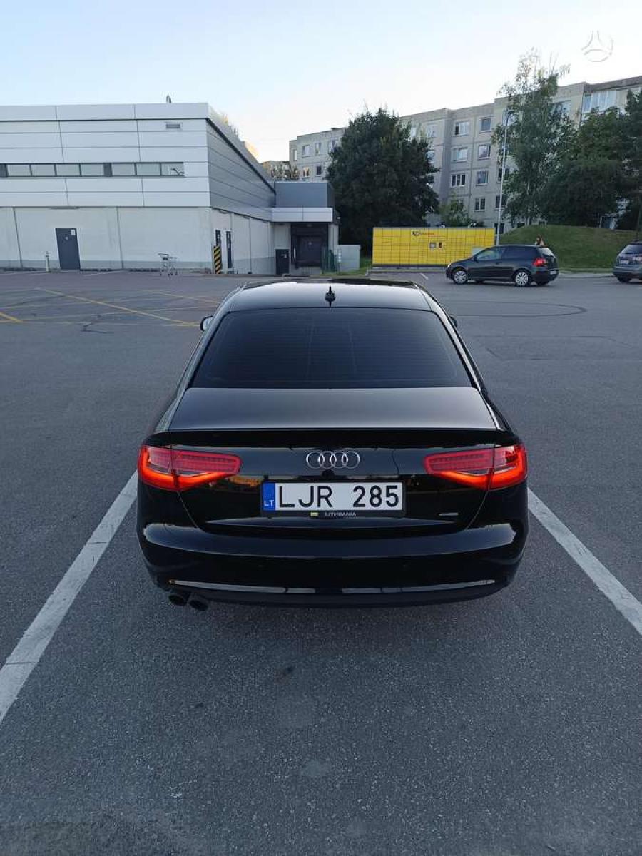Black Audi A4 2013 in Kaunas, with an engine capacity of 1.98 L and mileage of 229 thousand km for 8400 €, photo 5 on AUTOMOTO.COM.LV