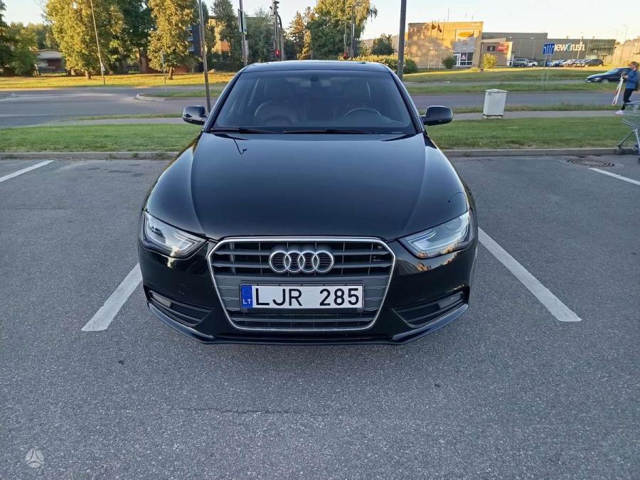 Black Audi A4 2013 in Kaunas, with an engine capacity of 1.98 L and mileage of 229 thousand km for 8400 €, photo 7 on AUTOMOTO.COM.LV