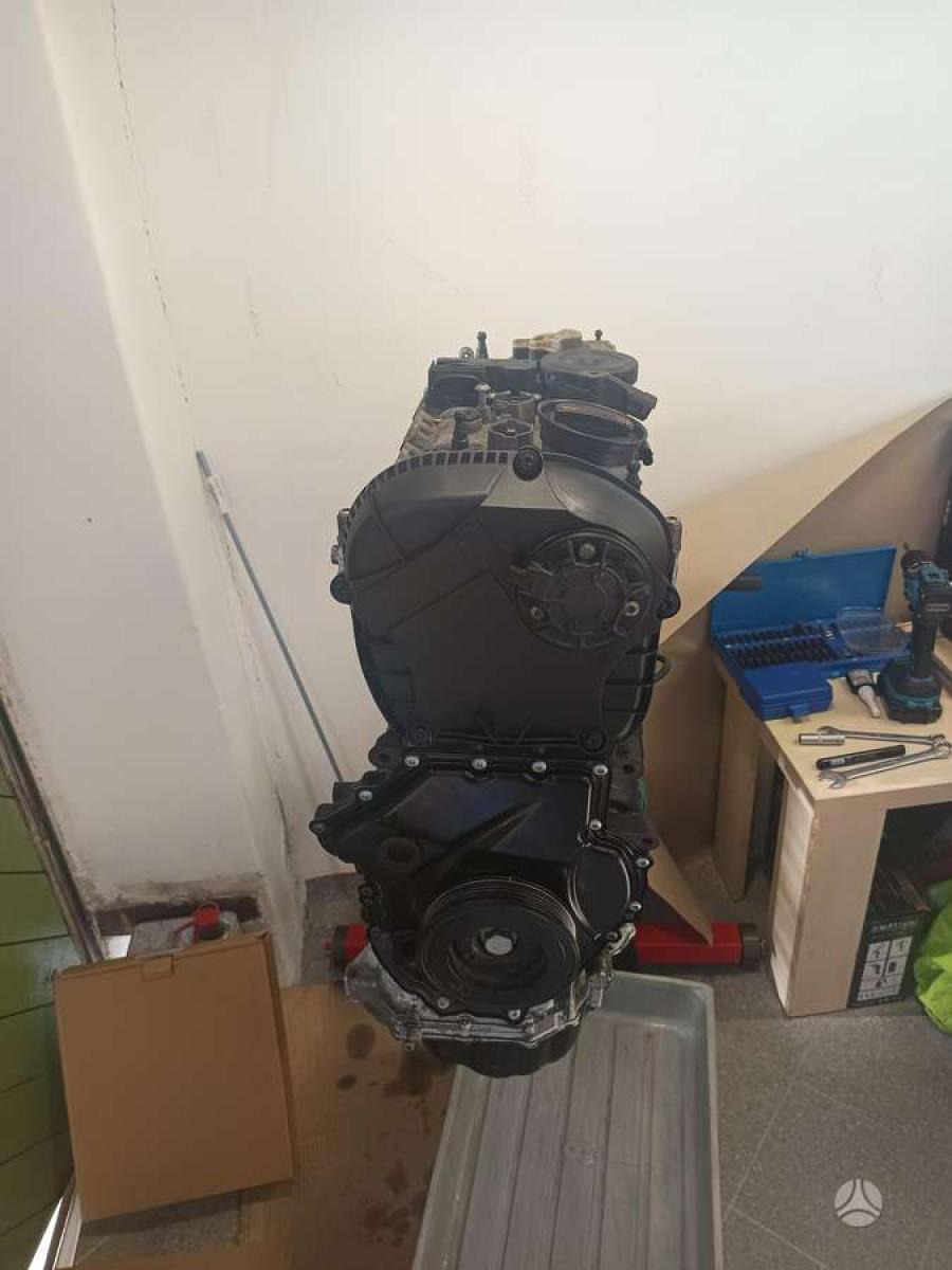 Black Audi A4 2013 in Kaunas, with an engine capacity of 1.98 L and mileage of 229 thousand km for 8400 €, photo 37 on AUTOMOTO.COM.LV
