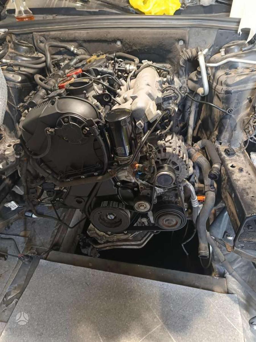 Black Audi A4 2013 in Kaunas, with an engine capacity of 1.98 L and mileage of 229 thousand km for 8400 €, photo 47 on AUTOMOTO.COM.LV