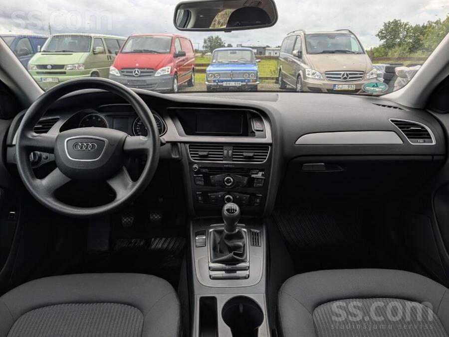 Melns Audi A4 2013 Liepāja, ar dzinēja tilpumu 1.80 L un nobraukumu 254 tūkst. km par 7900 €, foto 9 vietnē AUTOMOTO.COM.LV