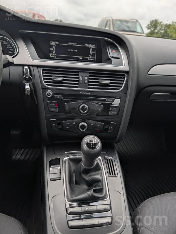 Melns Audi A4 2013 Liepāja, ar dzinēja tilpumu 1.80 L un nobraukumu 254 tūkst. km par 7900 €, foto 10 vietnē AUTOMOTO.COM.LV