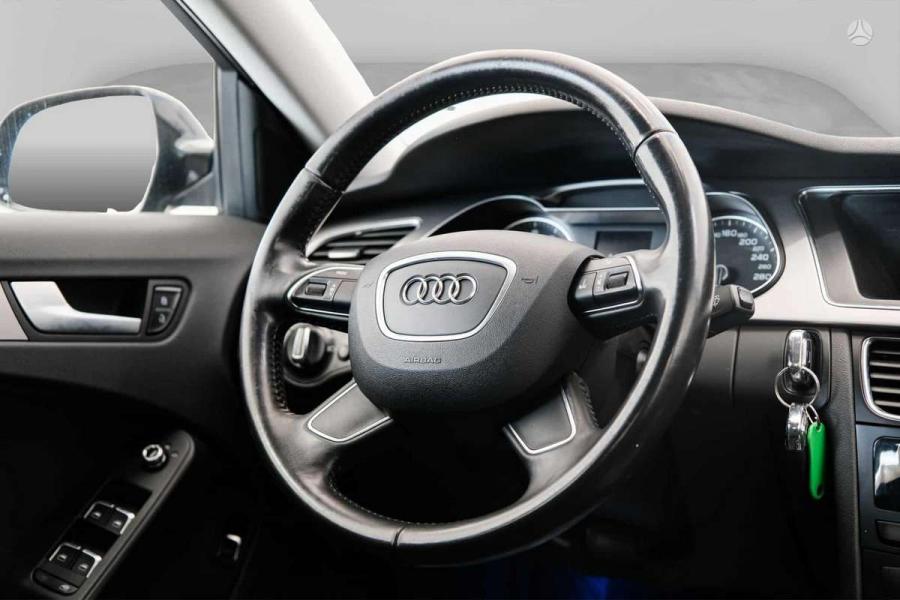Melns Audi A4 2013 Kauņa, ar dzinēja tilpumu 1.80 L un nobraukumu 259 tūkst. km par 8890 €, foto 7 vietnē AUTOMOTO.COM.LV