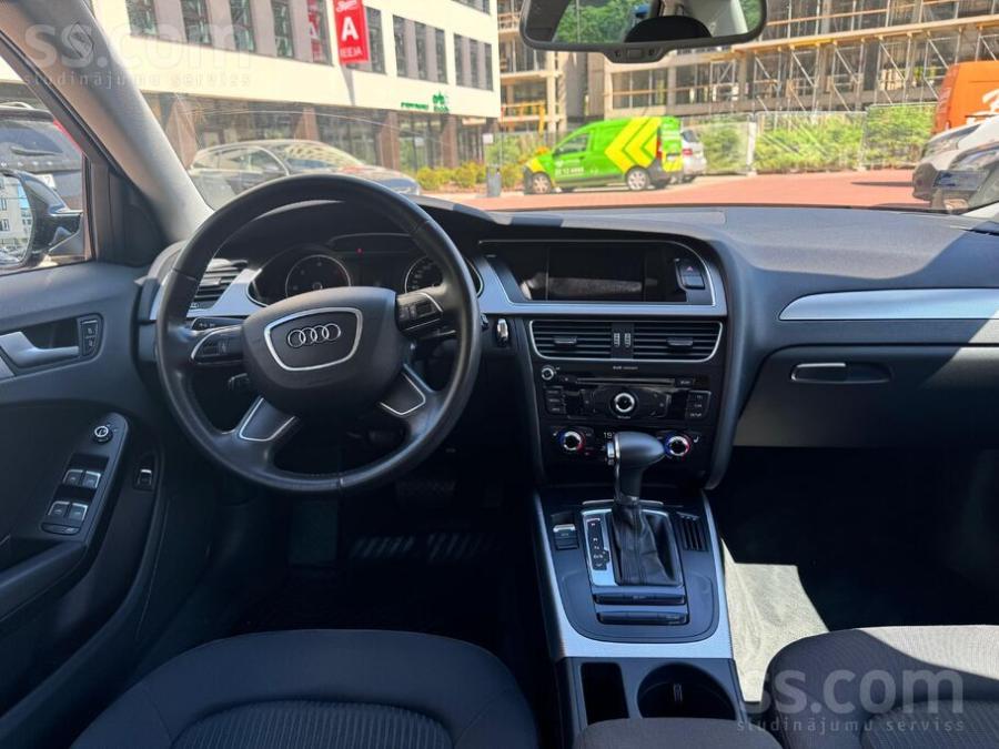 Melns Audi A4 2014 Rīga, ar dzinēja tilpumu 2.00 L un nobraukumu 218 tūkst. km par 10350 €, foto 5 vietnē AUTOMOTO.COM.LV